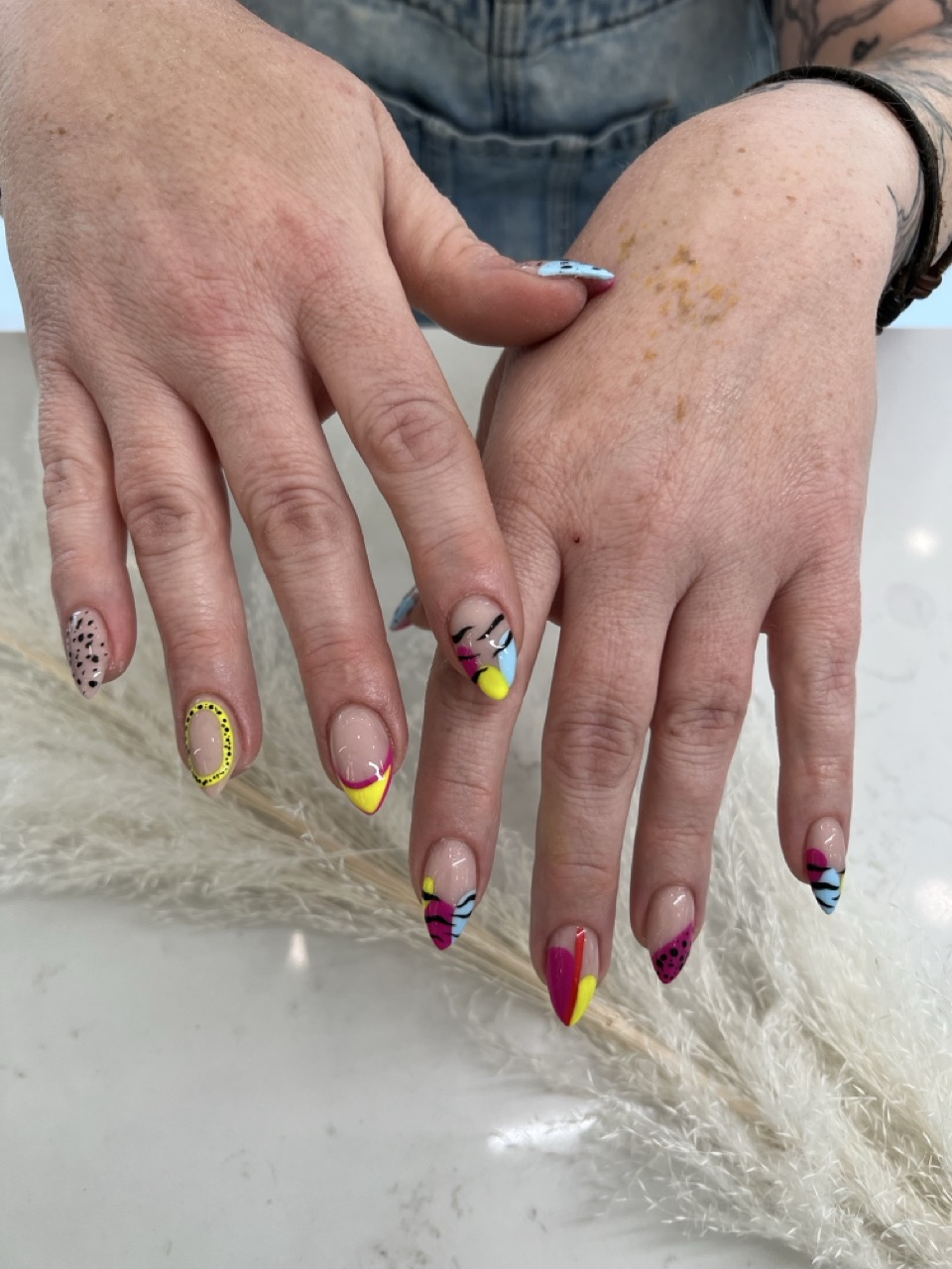 Okaluxe Nail Lounge - Nail Salon in Kelowna, BC V1V 1Z6