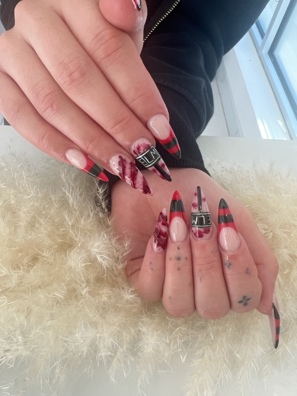 Okaluxe Nail Lounge - Nail Salon in Kelowna, BC V1V 1Z6